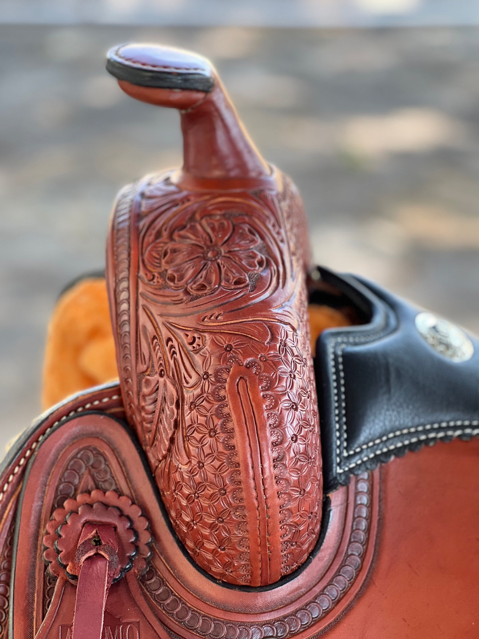7/8 Combo Tooled Trail Saddle – Alamo Saddlery
